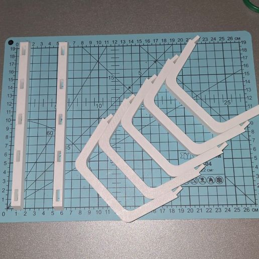 Free 3D file Plates Holder 🏠 ・Model to download and 3D print・Cults