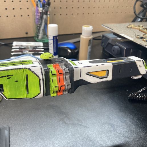 3D print Heirloom Apex Legends Crypto • made with Neptune 3 pro・Cults