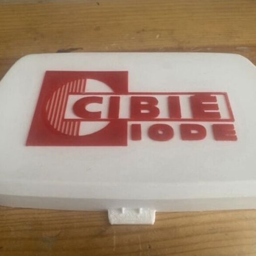 STL file cubrefaros cibie 95 🧞‍♂️ ・3D printable model to download・Cults