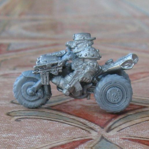 🛰 Tofty's Space Dwarf Bike & Trike 28mm・Free STL File for 3D printing・Cults