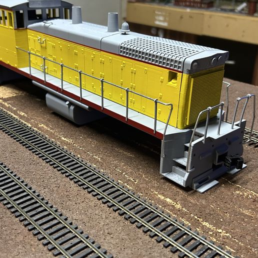🚂 OpenRailway EMD SW1500 1:32 Locomotive・3D Print with the Bambulab A ...