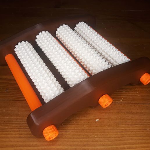 🦶 Roller Foot Massager・Free STL File for 3D printing・Cults