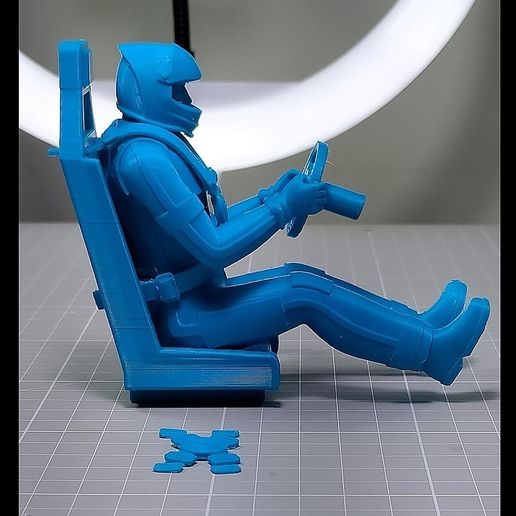 🏎️ BUGGY KART DRIVER #1・ 3D File for 3D printing・Cults