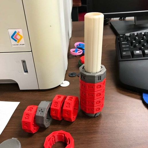 Free STL file Math Spinner 📐 ・Design to download and 3D print・Cults