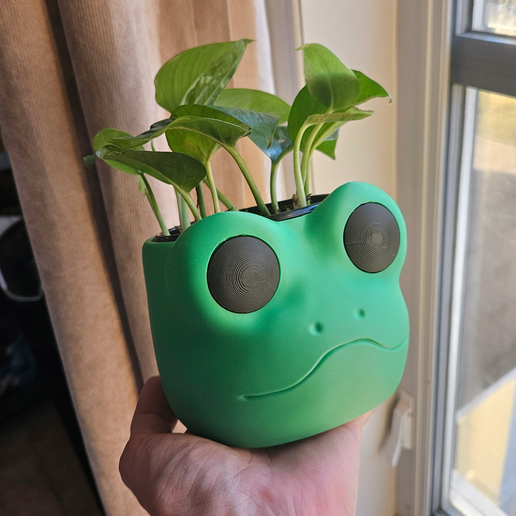 3MF file Froggy Planter 🪴 ・3D print model to download・Cults
