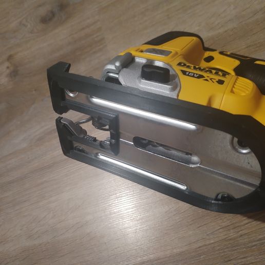 🧩 Bottom plate of Dewalt DCS335 jigsaw for rail mounting・ STL File for ...