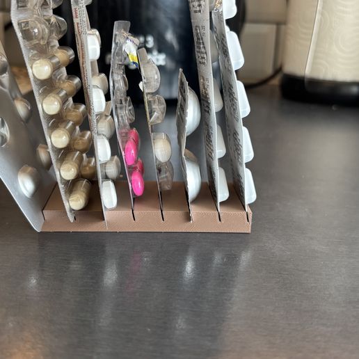 💊 Medication storage・Free STL File for 3D printing・Cults