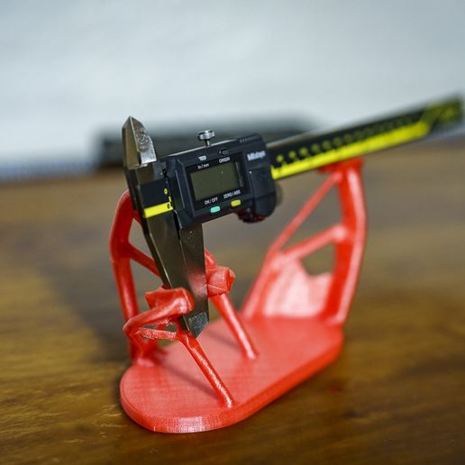 Fichier STL gratuit Desktop Caliper Stand - 8in V2 🧰 (3MF et STEP ...