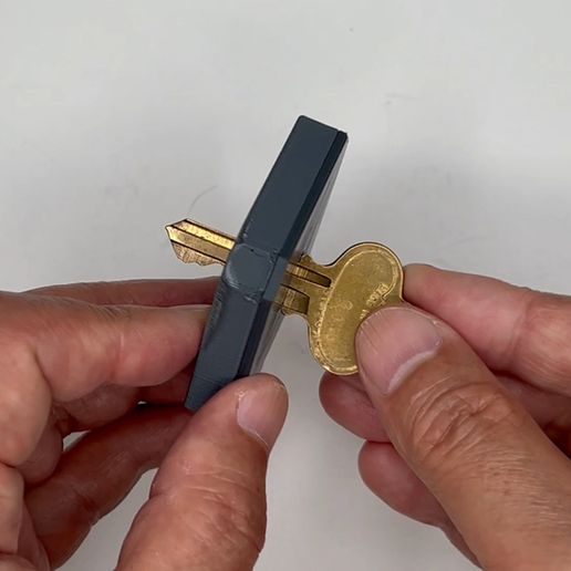 🪙 Coin Magic Prop - Key through Coin: US quarter・Free 3D File for ・Cults