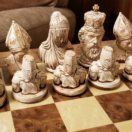 ♟️ Classic Sculptures Chess Set・ STL File for ・Cults
