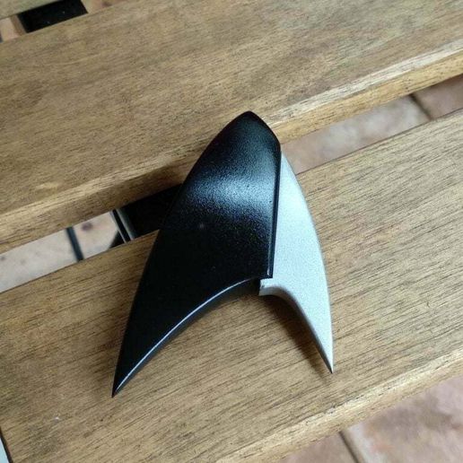⭐ Section 31 Star Trek Badge・Free STL File for ・Cults