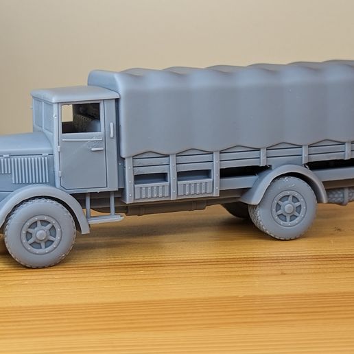 🚚 Lancia Ro Heavy truck 4x2 (Italy, WW2)・ 3D File for ・Cults