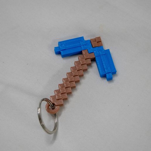 🗝️ Minecraft Pickaxe keyring・ STL File for 3D printing・Cults