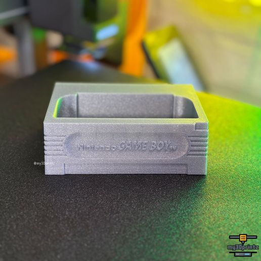 📱 GAMEBOY CLASSIC DMG01 DISPLAY STAND・ STL File for 3D printing・Cults