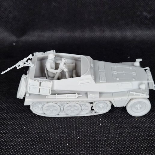 🇩🇪 Half-track Sd.Kfz.250/7 - 8cm Granatwerfer (mortar carrier ...