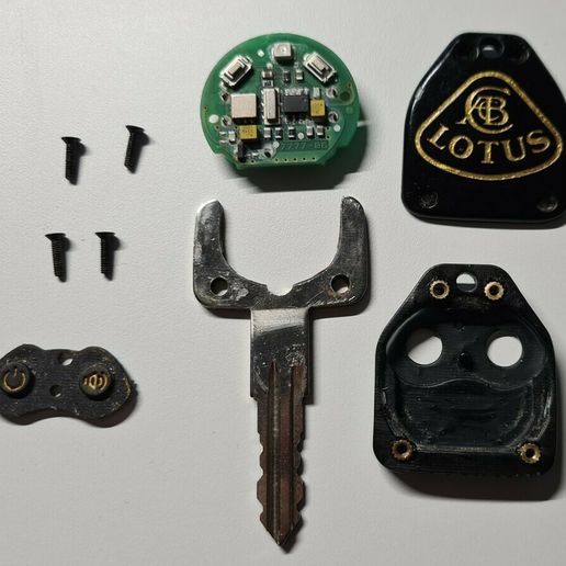 🪷 Lotus key fob (Cobra 7777B)・Free 3D File for ・Cults