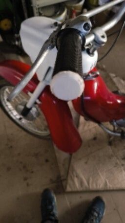 ⬅️ left plug for Jawa 20 handlebars 17mminside diameter・Archivo STL ...