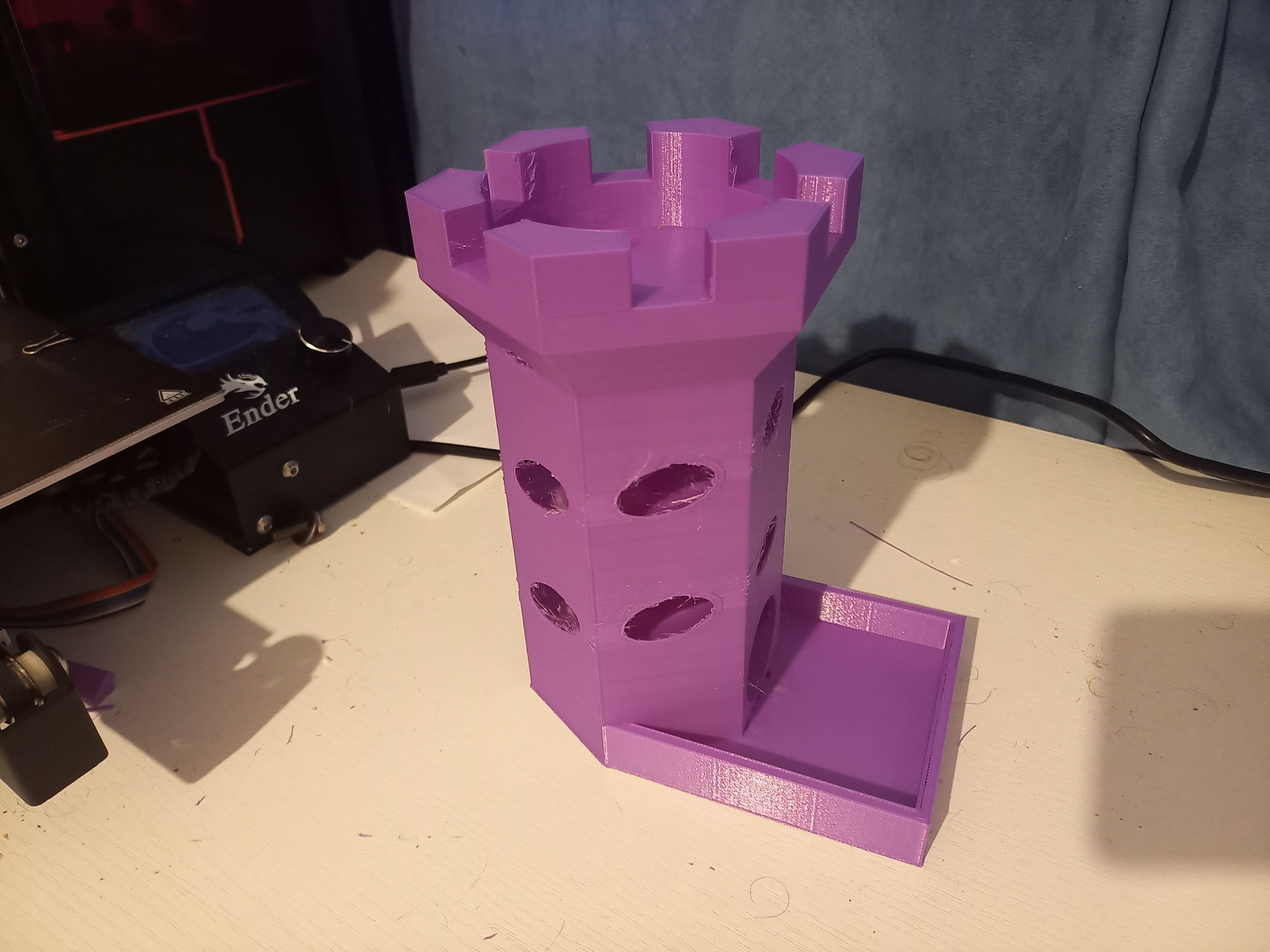 Descargar archivo STL Torre para dados • Modelo para la impresora 3D ・ Cults