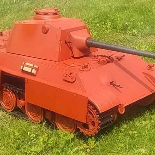 🪖 RC Tank Panther 2 1:10・ 3D File for 3D printing・Cults