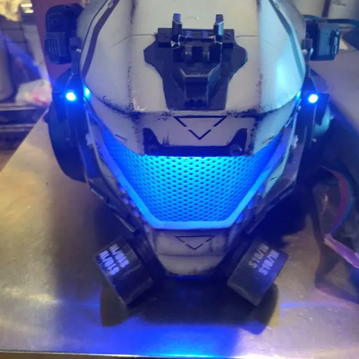 🪖 Printable TitanFall Helmet・3D Print・Cults