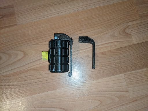 💣 (w/ MOLLE hook)Dookie Bomb Dog Bag Holder・Free 3D File for ・Cults