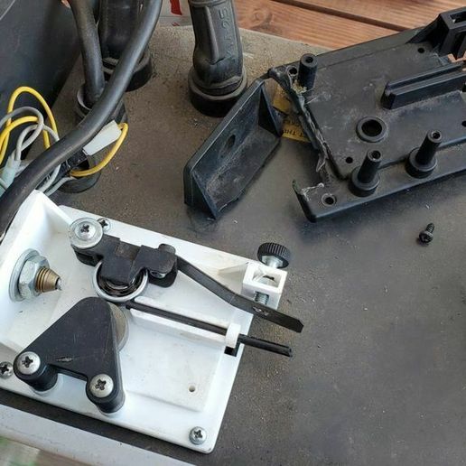 🔧 Wire Feeder Support for Migmate 130dp MIG welder・Free 3D File for ・Cults