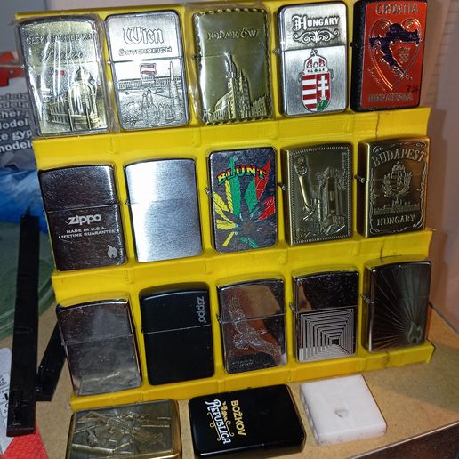 3D printed Zippo lighter stand showcase • made with Ender 3・Cults
