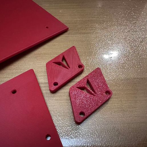 🚗 Vanquish H10 Optic racing fin plate・ STL File for 3D printing・Cults