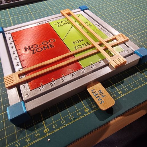 HOT-CRAZY CALCULATOR 🤓🤓🤓・ 3D File for 3D printing・Cults