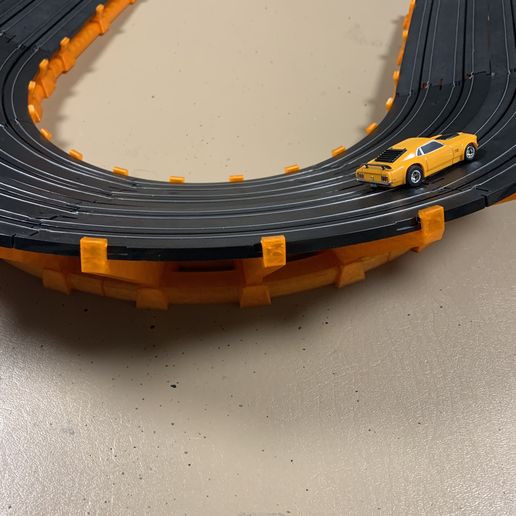 3D file AFX Slot Car 12 inch 4 Lane Banked Curve Support 🚗 ・3D printer ...