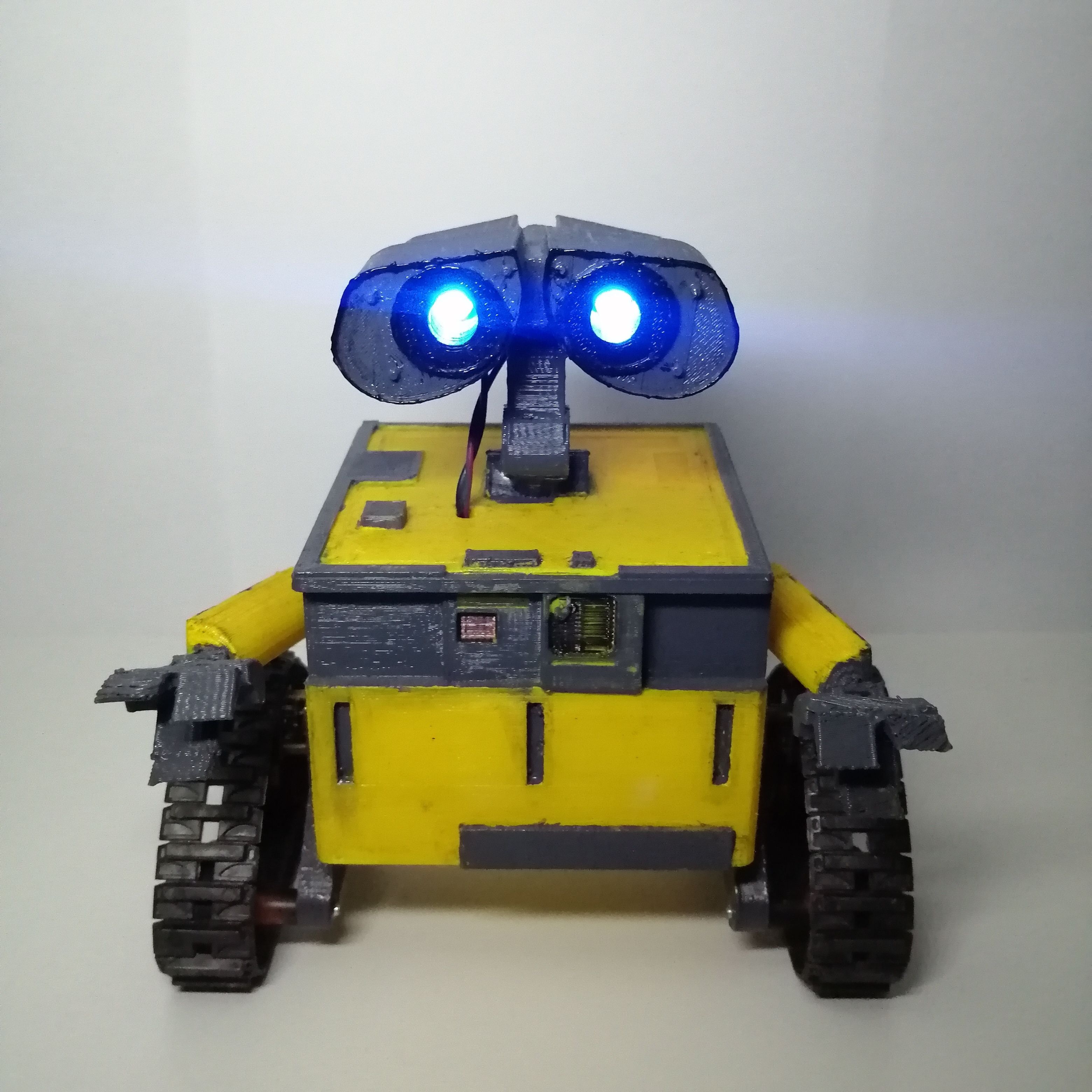 Archivo STL WALL-E ARDUINO ROBOT・Plan imprimible en 3D para descargar・Cults