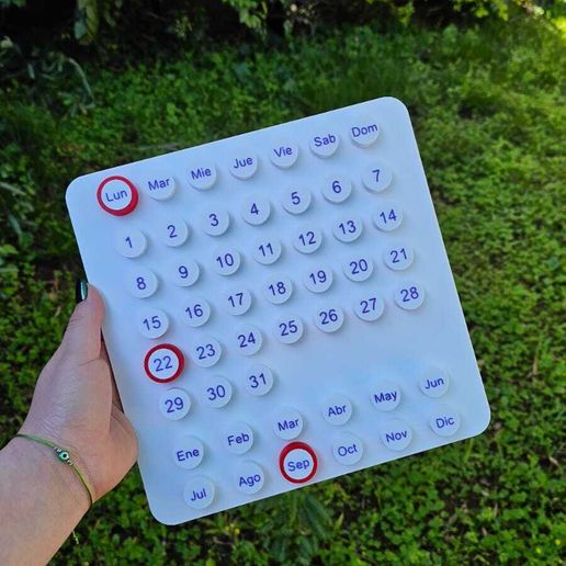 📅 Infinite calendar・ 3MF File for 3D printing・Cults