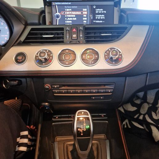 🛞 BMW Z4 E89 Dual Cupholder Replacement Console・ STEP File for 3D ...