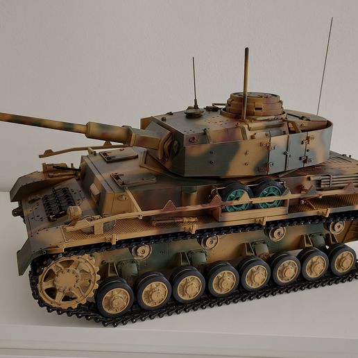 🚗 PANZER IV RC 1/10 Panzerbefehlswagen IV Ausf. J・ 3D File for 3D ...