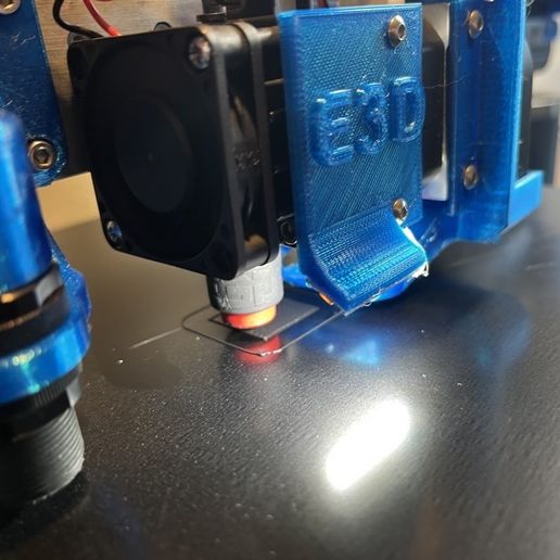 Free 3D file E3D Hemera LED Light Strip Mount・3D print model to download・Cults