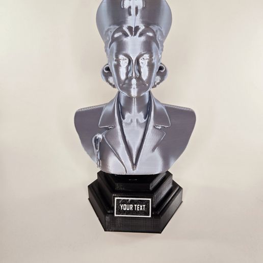 Free STL file Nurse Bust With Custom Text 👤 (3MF)・Model to download and ...