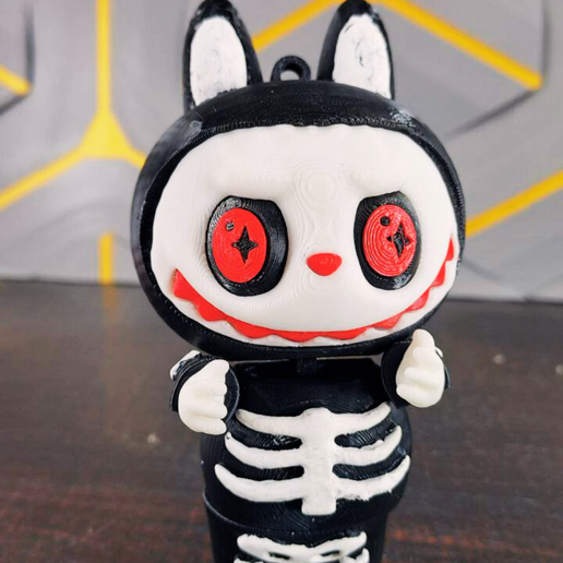 💀 skull costume Labubu Keychain・ 3D File for 3D printing・Cults