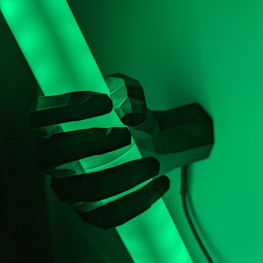 LightGRIP | low poly hand lamp・ 3MF File for 3D printing・Cults