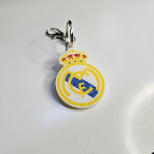 🗝️ real madrid keychain charm・Free 3MF File for 3D printing・Cults