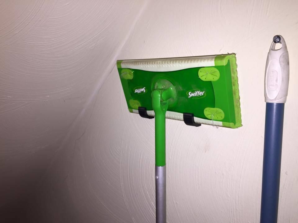 Free 3d File Swiffer Mop Holder・3d Print Design To Download・cults