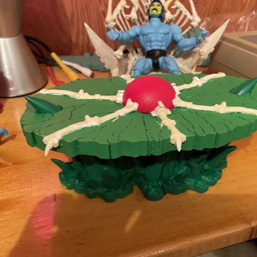 3D printed SKELETOR'S TABLE • made with Uniz iBee・Cults