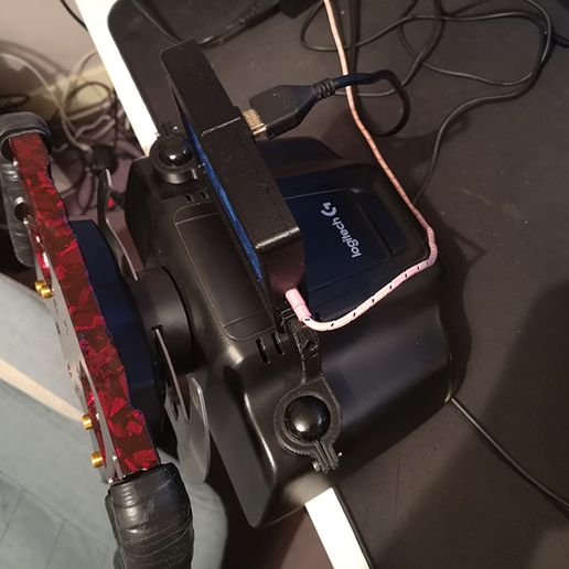 🕹️ Logitech G29/920 screen mount・Free STL File for 3D printing・Cults