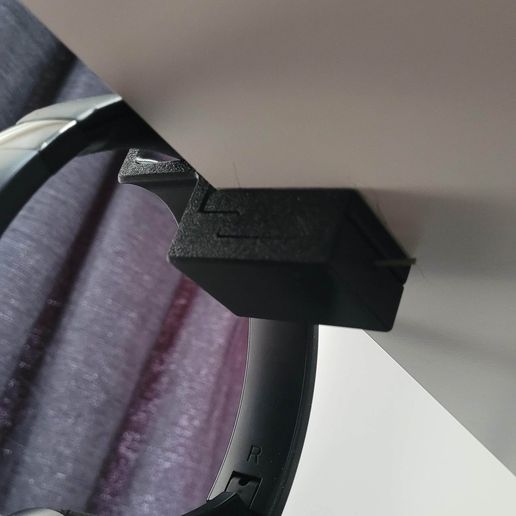 STL file Sliding Headphone Holder for Desk 🎧 ・3D printable model to ...