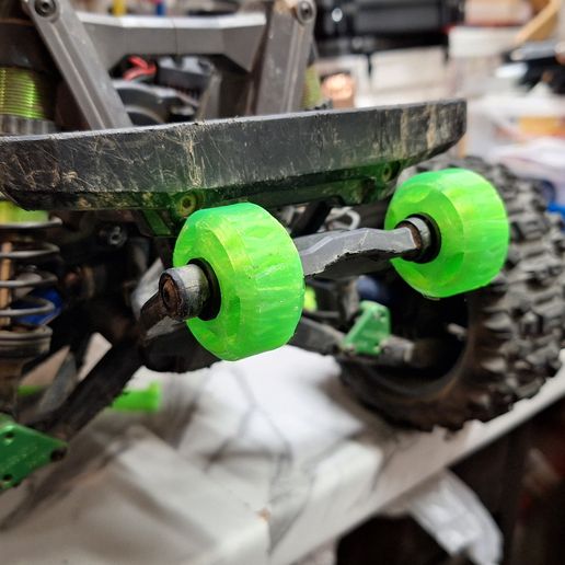 🛞 Traxxas MAXX V2 Wheelie Bar WHEEL・ STL File for 3D printing・Cults