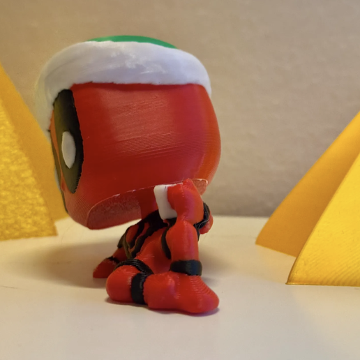 🗿 Marvel's Chrstimas Deadpool・Free STL File for 3D printing・Cults