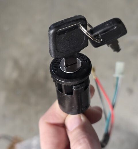 🏍️ Motorcycle Handlebar Key Ignition switch Mount / Pod・ STL File for ...