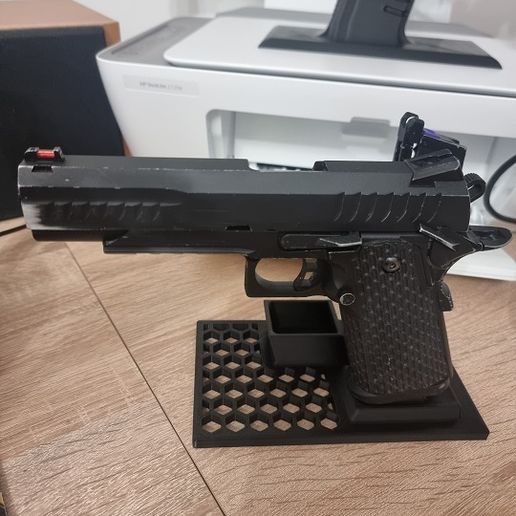 STL file Pistol stand for Hi-Capa platforms / SSP1 🔫 ・3D printing model ...