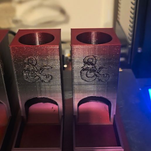🎲 DM screen tower・ STL File for 3D printing・Cults