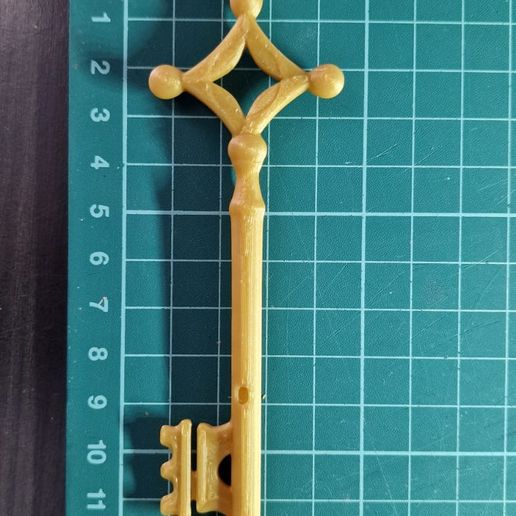 🔑 Eren Key from Attack on Titan・Free STL File for 3D printing・Cults