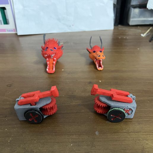 STL file Robot Wars keychain 🤖 ・3D printable design to download・Cults